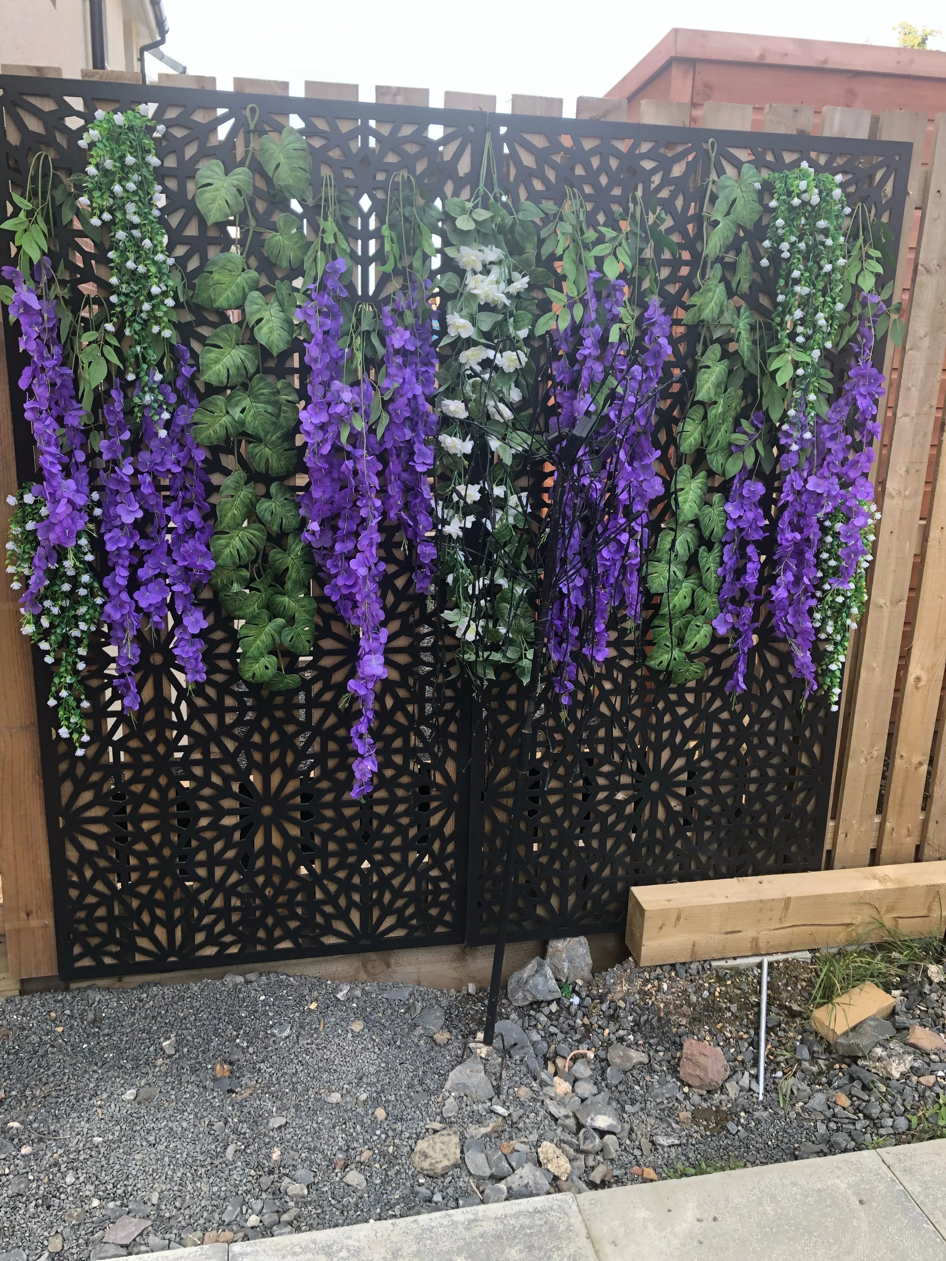 Maximising Small Gardens with Multi-Functional Screens – Screen With Envy